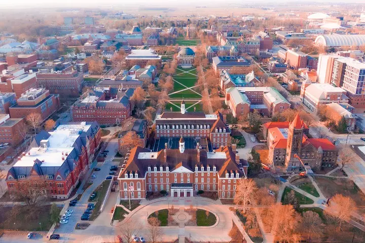 University of Illinois, Urbana Champaign: Admission, Courses, Fees, Ranking, Scholarship ...